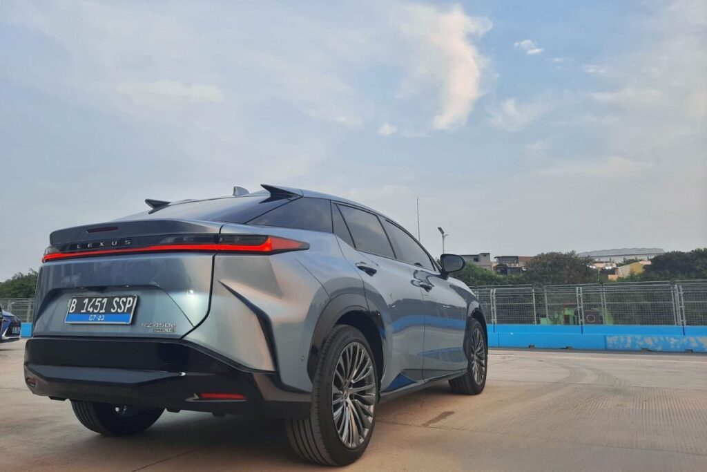 Ketentuan Mengenai Mobil Listrik IKN & Infrastrukturnya