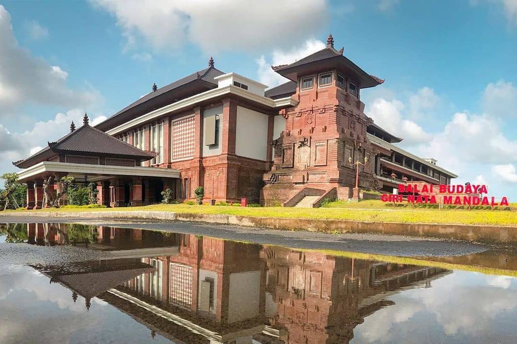 Taman Puspem Badung, Pusat Seni dan Wisata Menarik