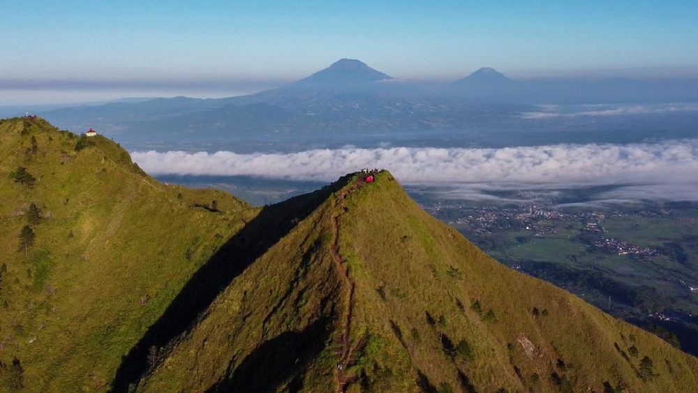 4 Gunung di Jogja untuk Pendaki yang Pemandangannya Indah